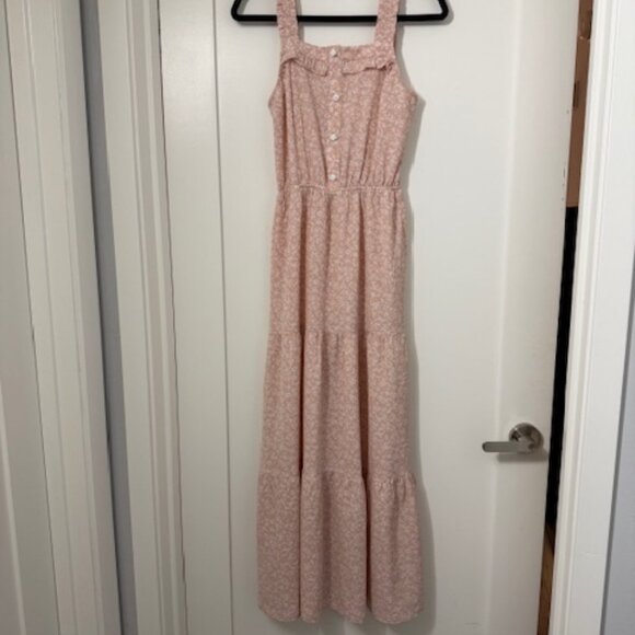 Monteau | Dresses | Monteau Button Tiered Maxi Dress With Light Pink ...